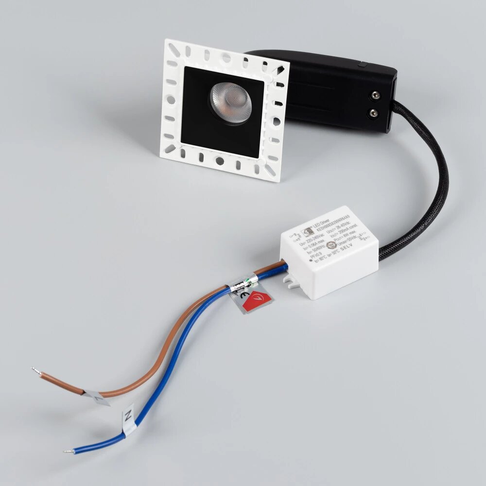 Светильник MS-RIALTO-TRIMLESS-S40x40-9W Warm3000 (BK, 36deg, 230V) (Arlight, IP20 Металл, 5 лет) 048321