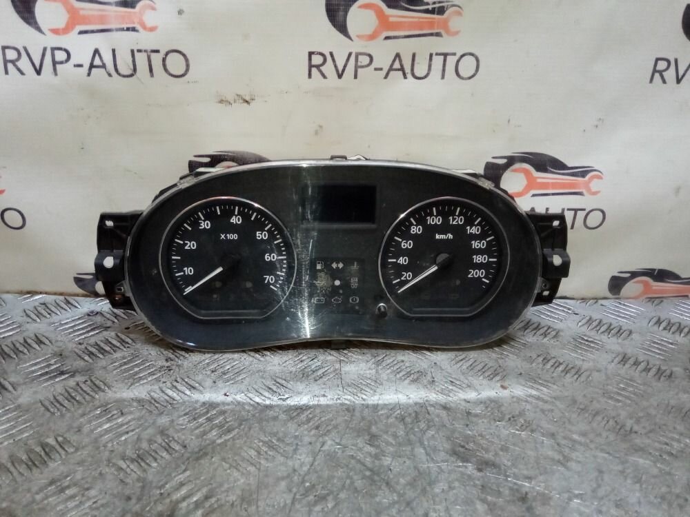 Панель приборов Renault Sandero Stepway 1 2009-14