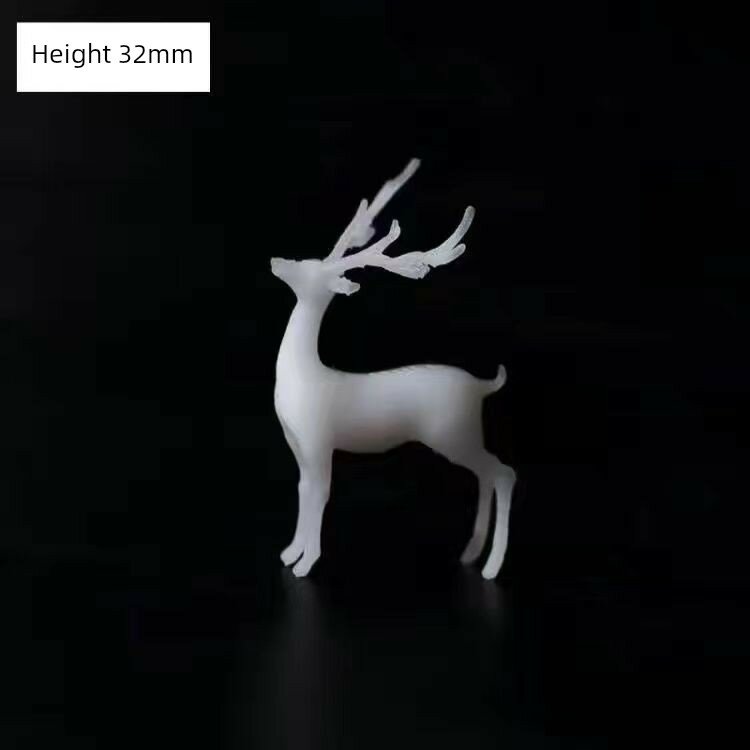 3D модель самки оленя с короткими рогами для миниатюрной лесной композиции и самостоятельного декора