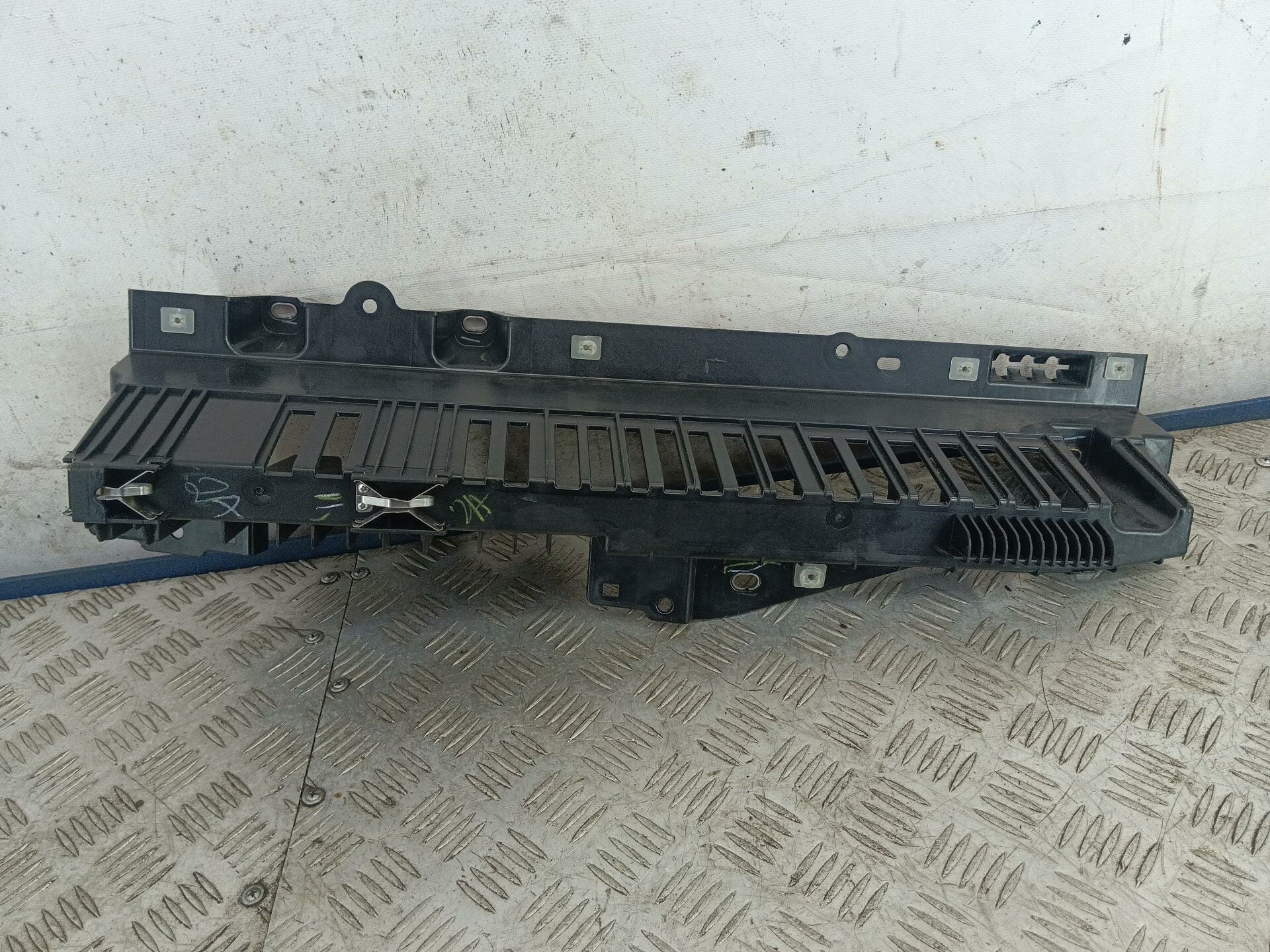 Крепление запаски BMW X6 E71 (2007 - 2012) 698105107