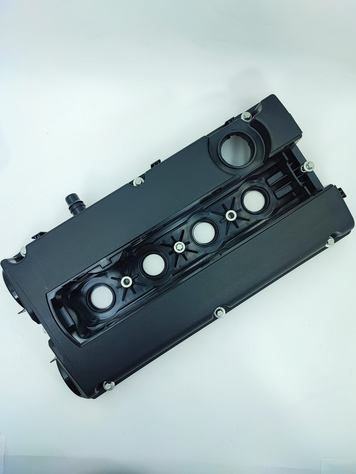 Клапанная крышка пластиковая для Opel Astra G H Zafira A B Meriva A Vectra C Z16XEP Z16XE1 55556284 5607159 24440090