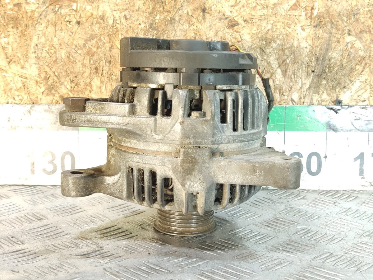 Генератор TOYOTA Avensis 1997-2003 270600D030