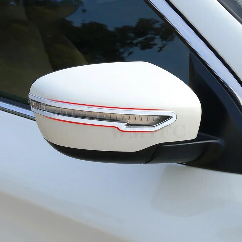 Накладка на зеркало Nissan Qashqai X-Trail, карбон