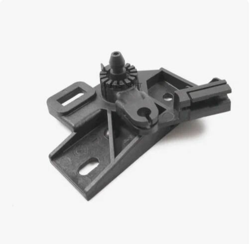 VAG 6R1823633 Опорный кронштейн троса капота для VW POLO (SED RUS) (2011>)/Skoda Rapid 2013-2020