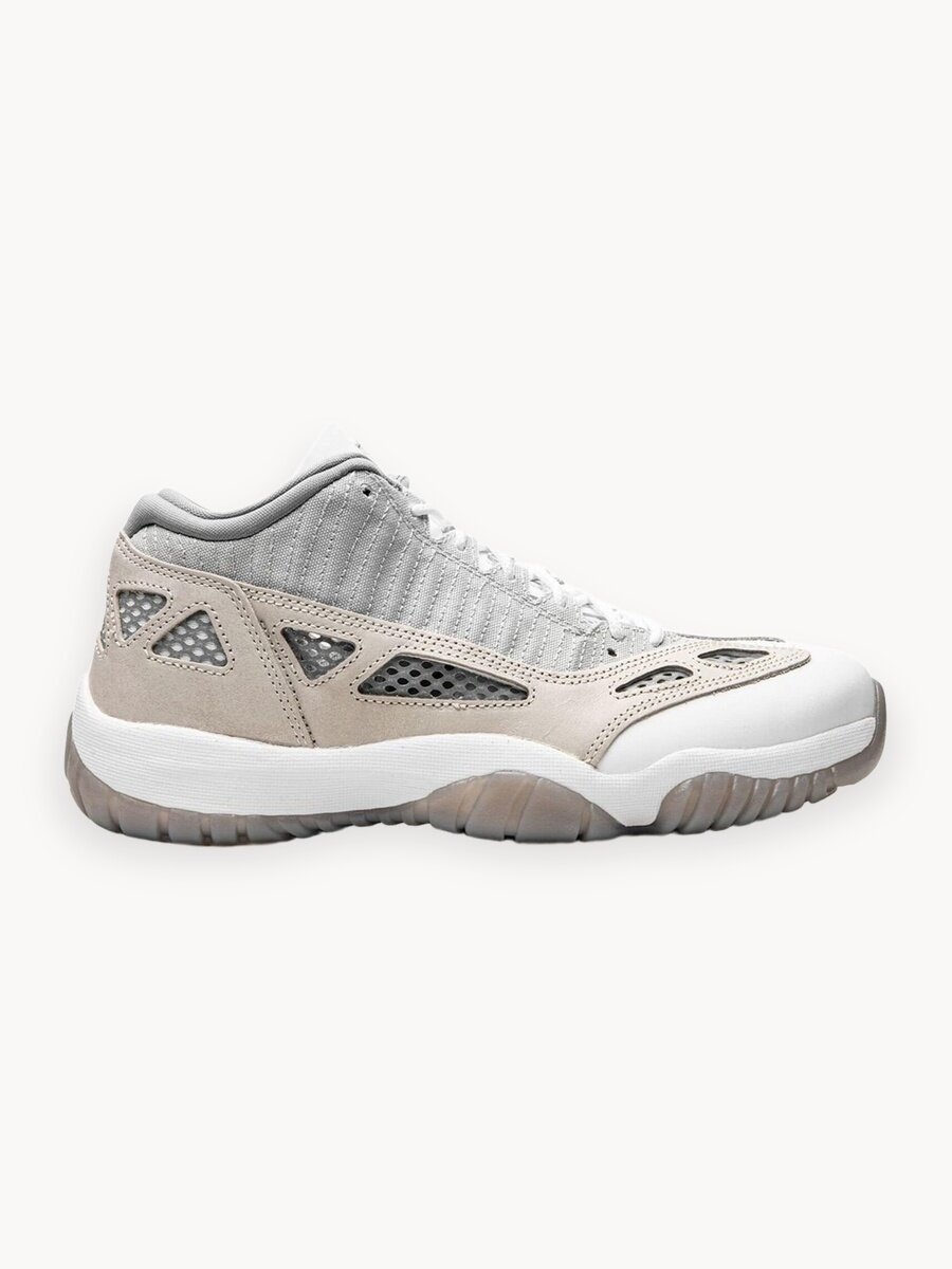 Кроссовки Air Jordan 11 Retro Low