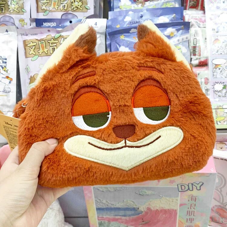 Плюшевый пенал MINISO из серии Zootopia, известный бренд, с персонажами Джуди и Ник, большой вместимости. Плюшевый