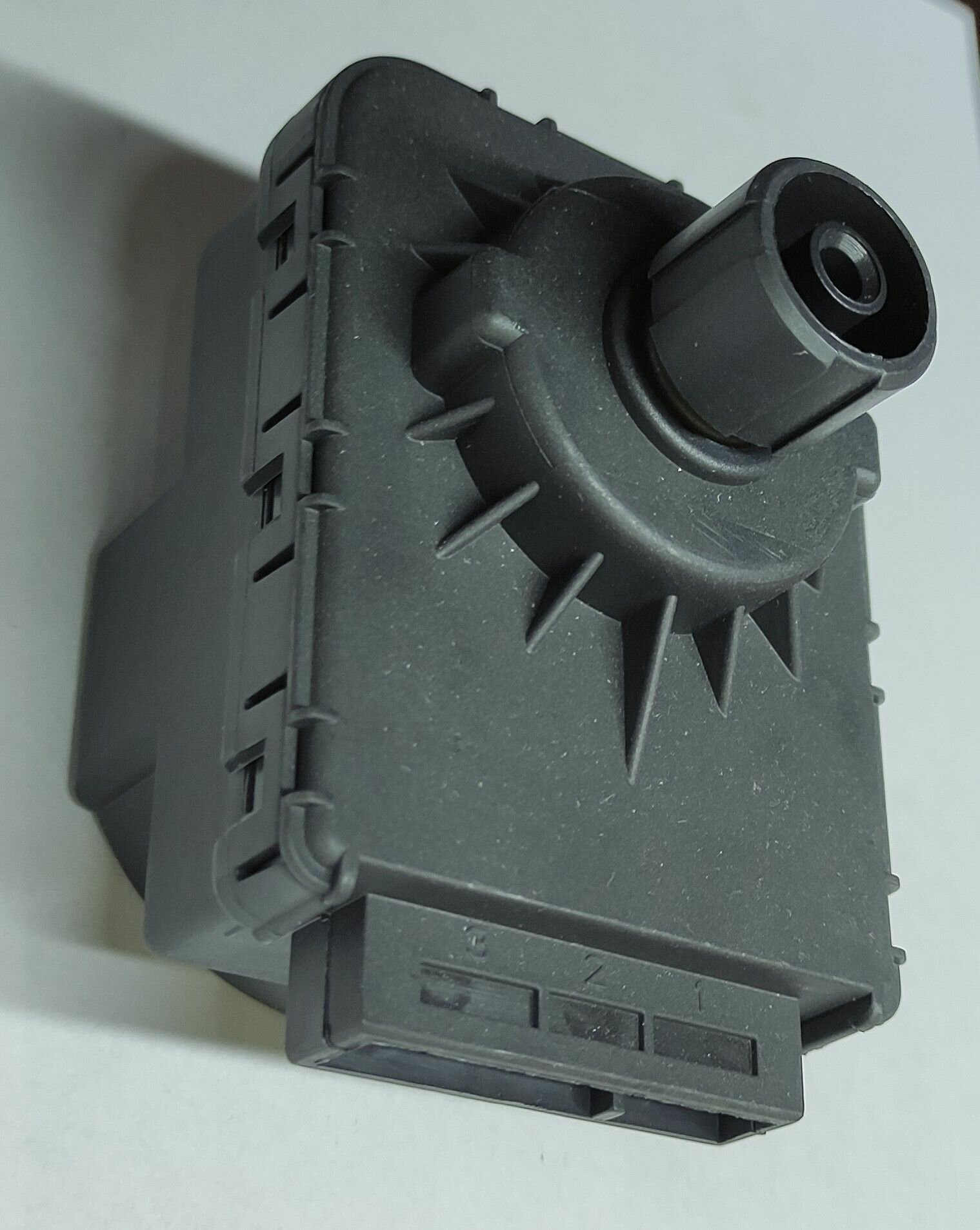 Сервопривод трёхходового клапана ARDERIA (D22013.0311-023R)