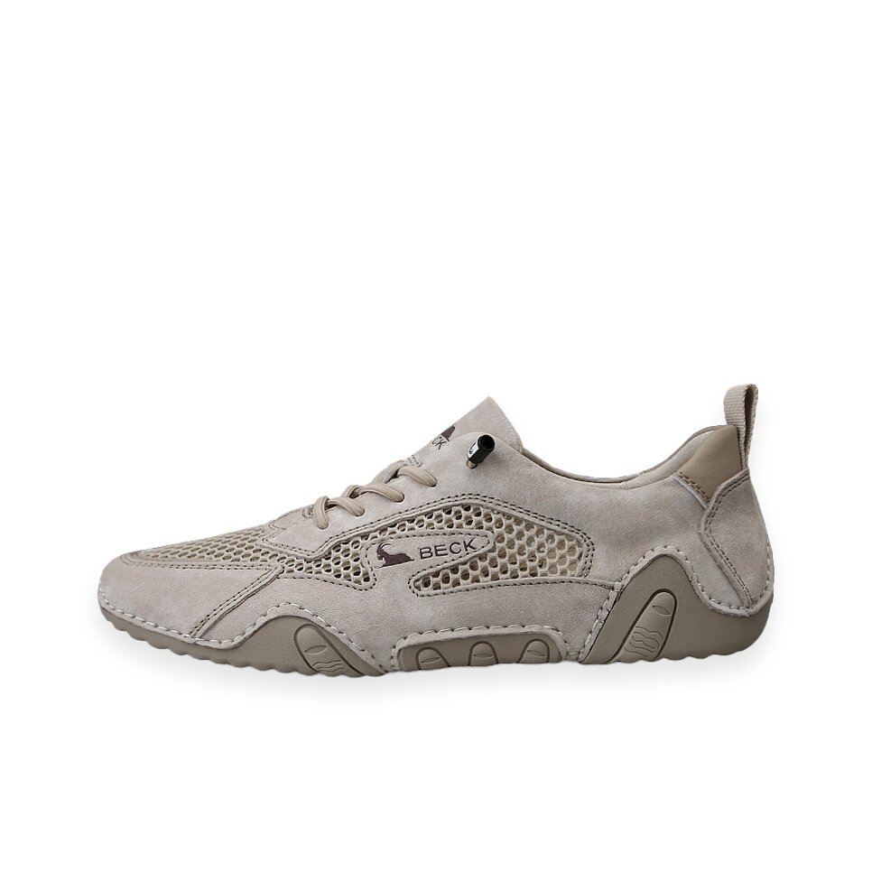 Кроссовки
