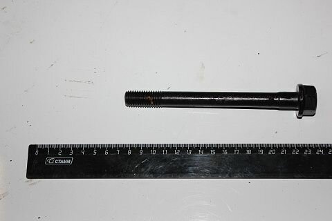 Болт головки цилиндров 330-1003012B