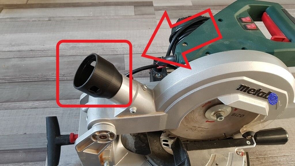 Адаптер на Metabo KS 216 под шланг Festool