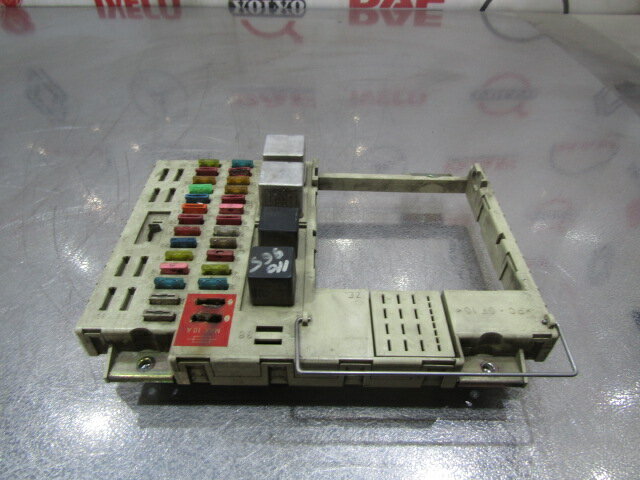 Блок предохранителей MAN TGA, TGS, TGX, TGL, TGM, есть повреждение