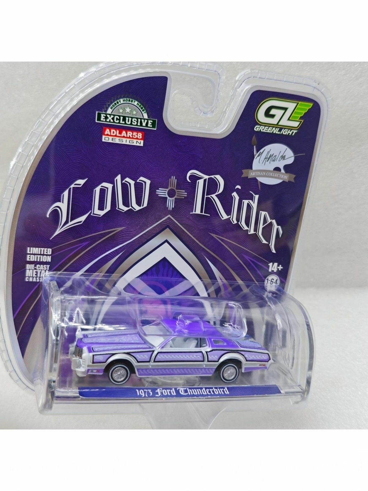 Машинка GreenLight 1/64 1973 Ford Thunderbird with a lowered body Purple Die-cast Alloy Car Model Collection Toy Gift