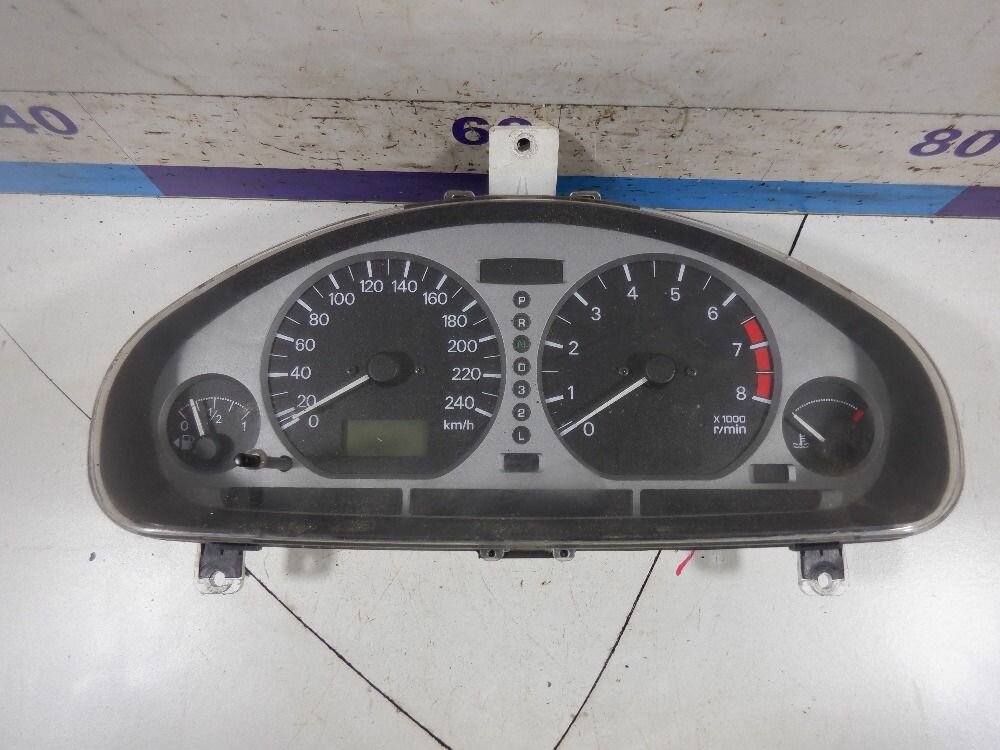 Панель приборов Mitsubishi Carisma MR916079