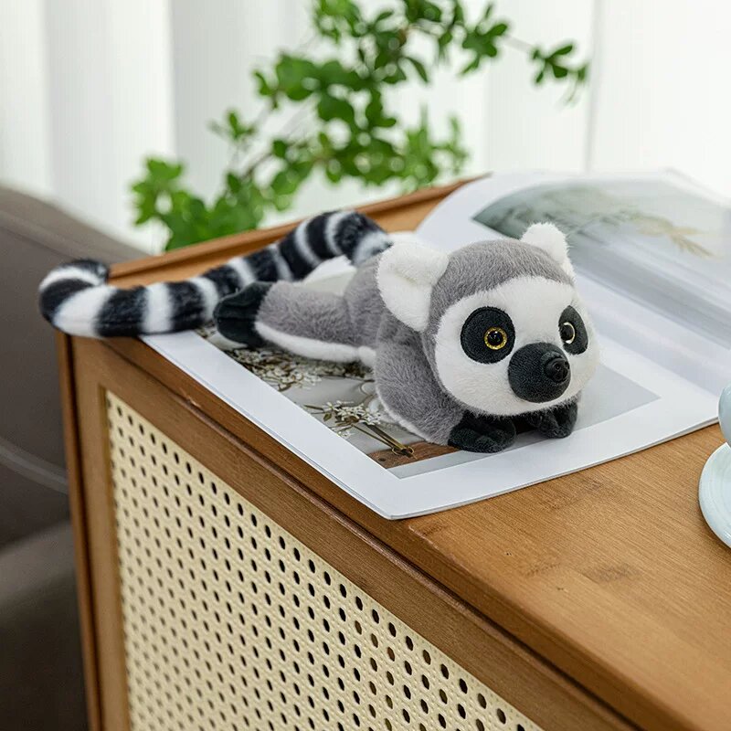 Мягкая игрушка-оберег обезьяна, поза лежащая, 22 см, милый подарок для школьных рюкзаков и сумок