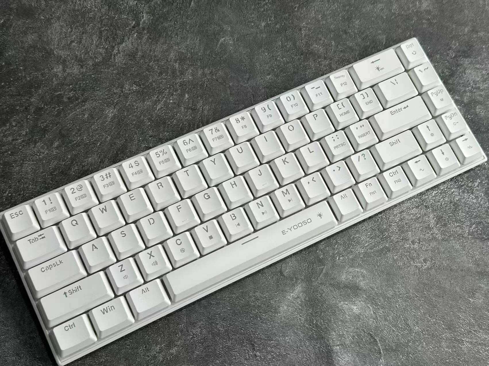 Ультратонкая механическая клавиатура E-element, низкопрофильные проводные переключатели с красным свечением, 68 клавиш,