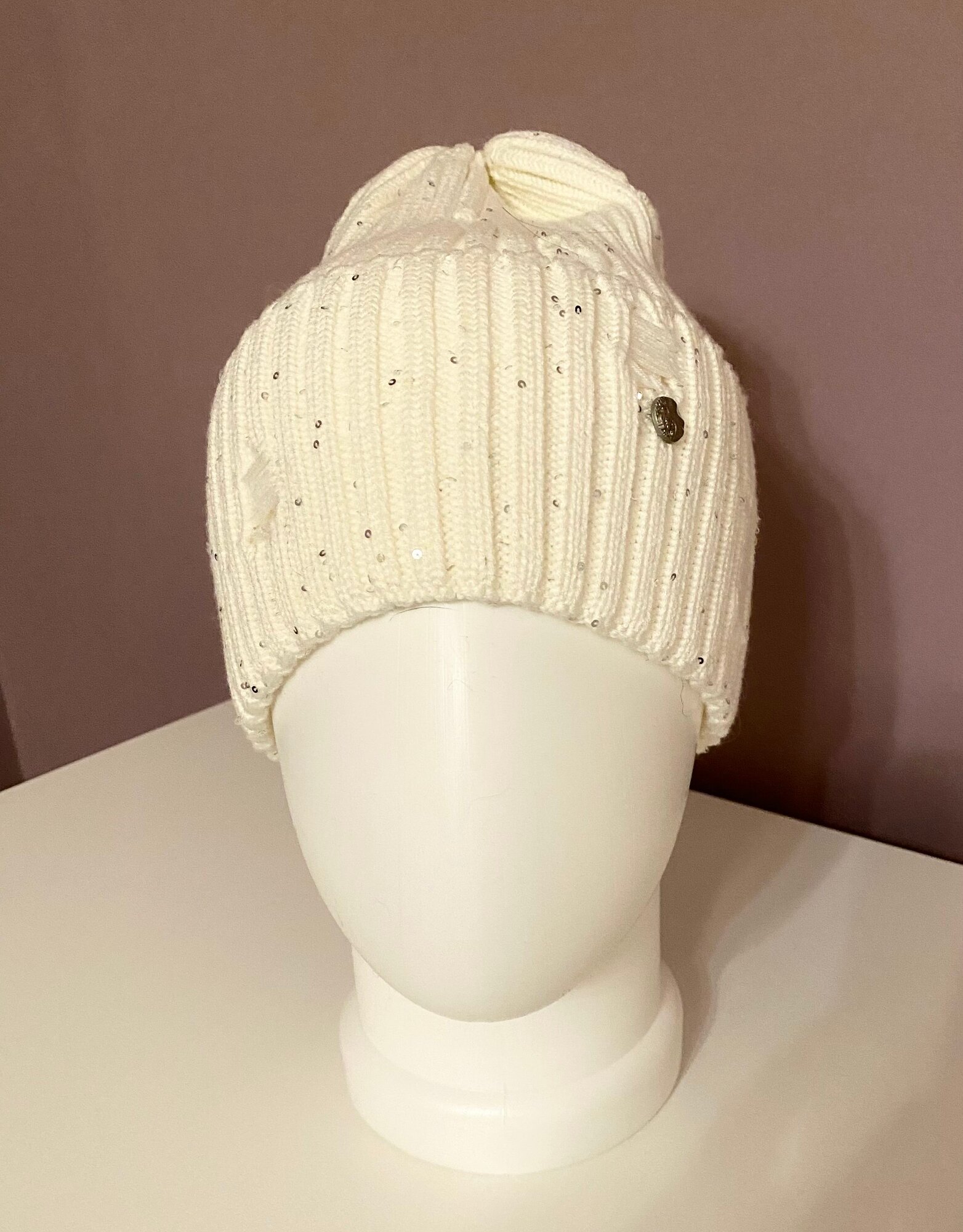 Шапка Базовая коллекция для женщин