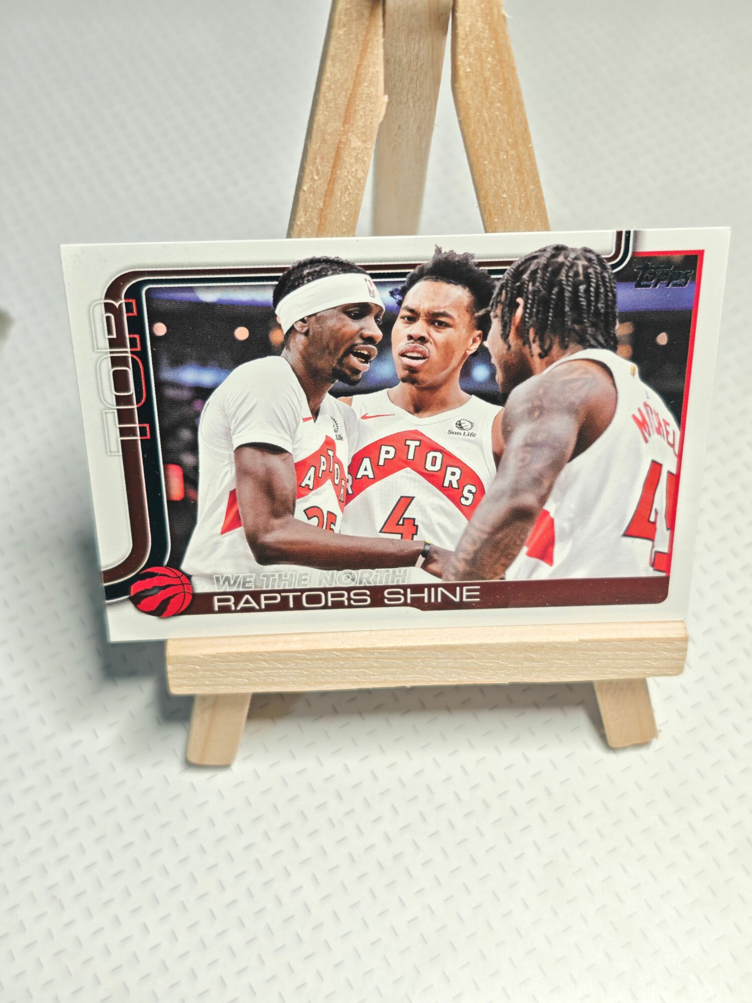 Коллекционные карточки Topps NBA по баскетболу