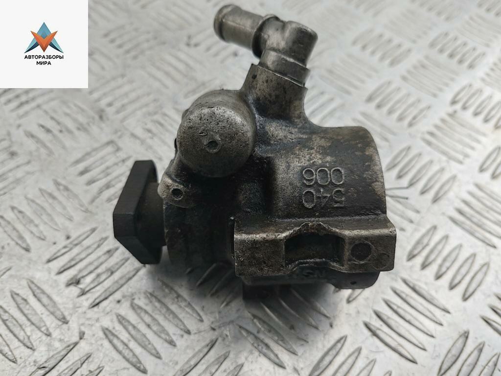 Насос гидроусилителя руля Volkswagen Golf 3 1997