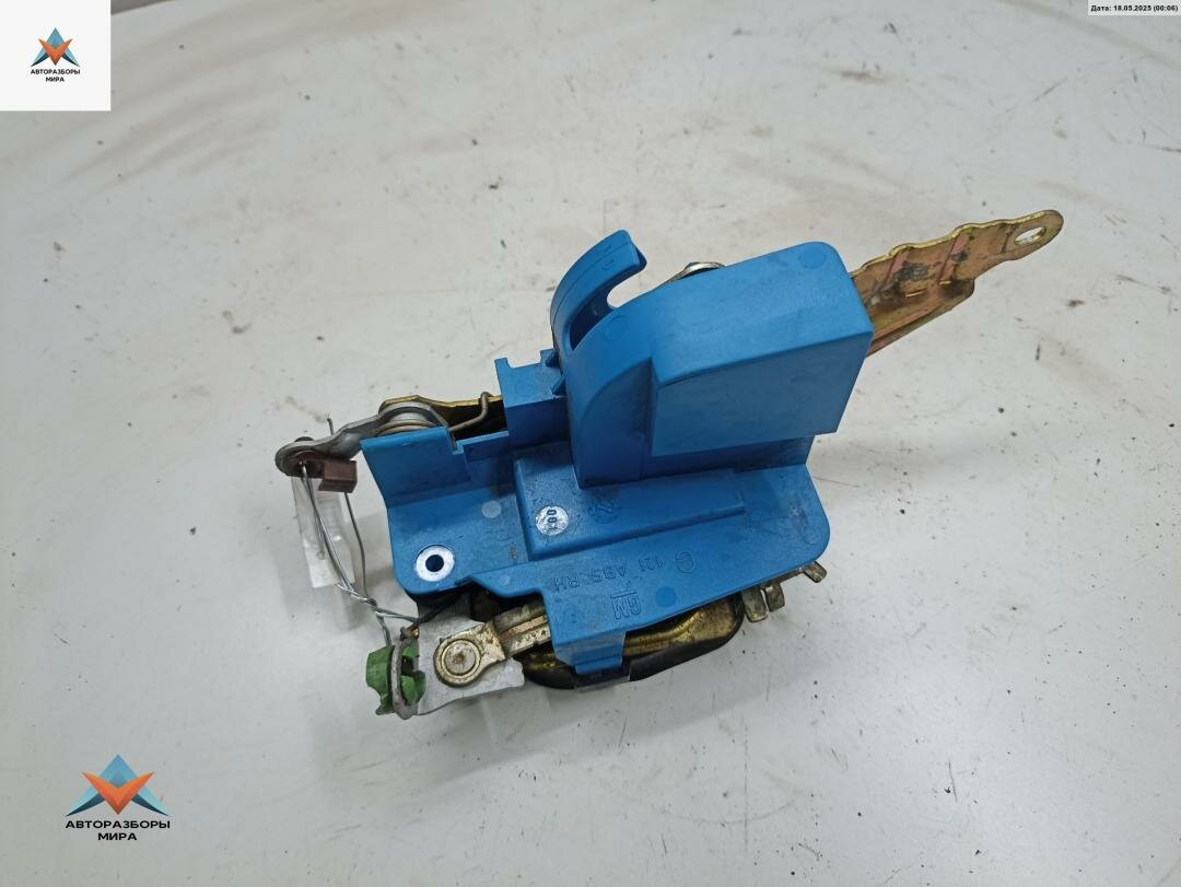 Замок двери передней правой Opel Omega B рест. 2000 09174581