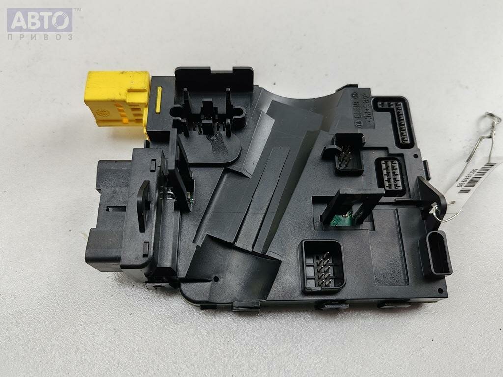 Блок управления Volkswagen Touran