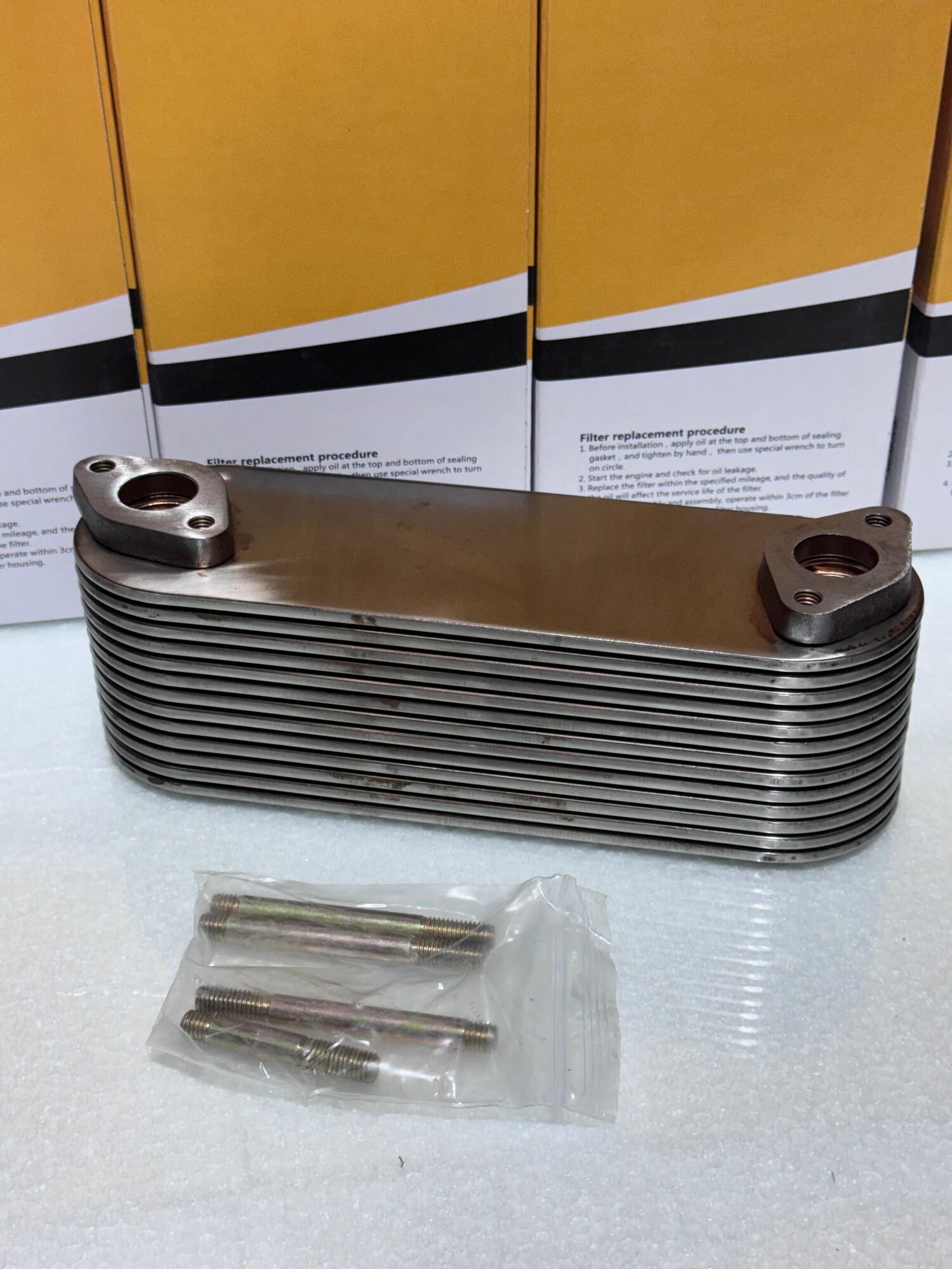 Маслоохладитель (теплообменник) арт. D18-002-30 SC9