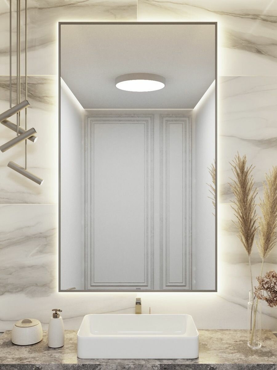 Зеркало в ванную 140х80 см. серебро с подсветкой. Свет: Нейтральный белый 4500К. В алюминиевой раме настенное BLX MIRROR