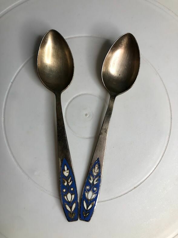 Набор чайных ложек СССР, Ленинградская фабрика, 2шт "цветущие тюльпаны", 14.3см, мельхиор, эмаль