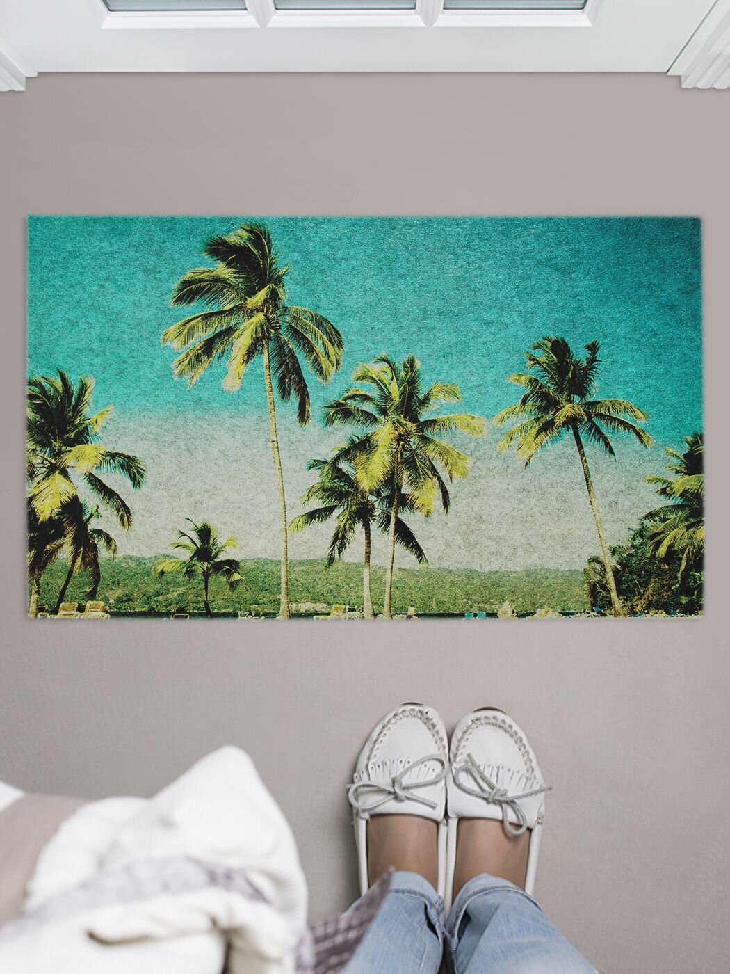 Коврик придверный в прихожую с принтом "Высокие пальмы на пляже" 45 на 75 см , JoyArty