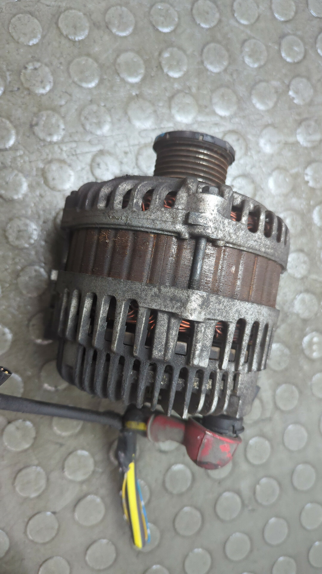 Генератор Nissan Qashqai Б/У