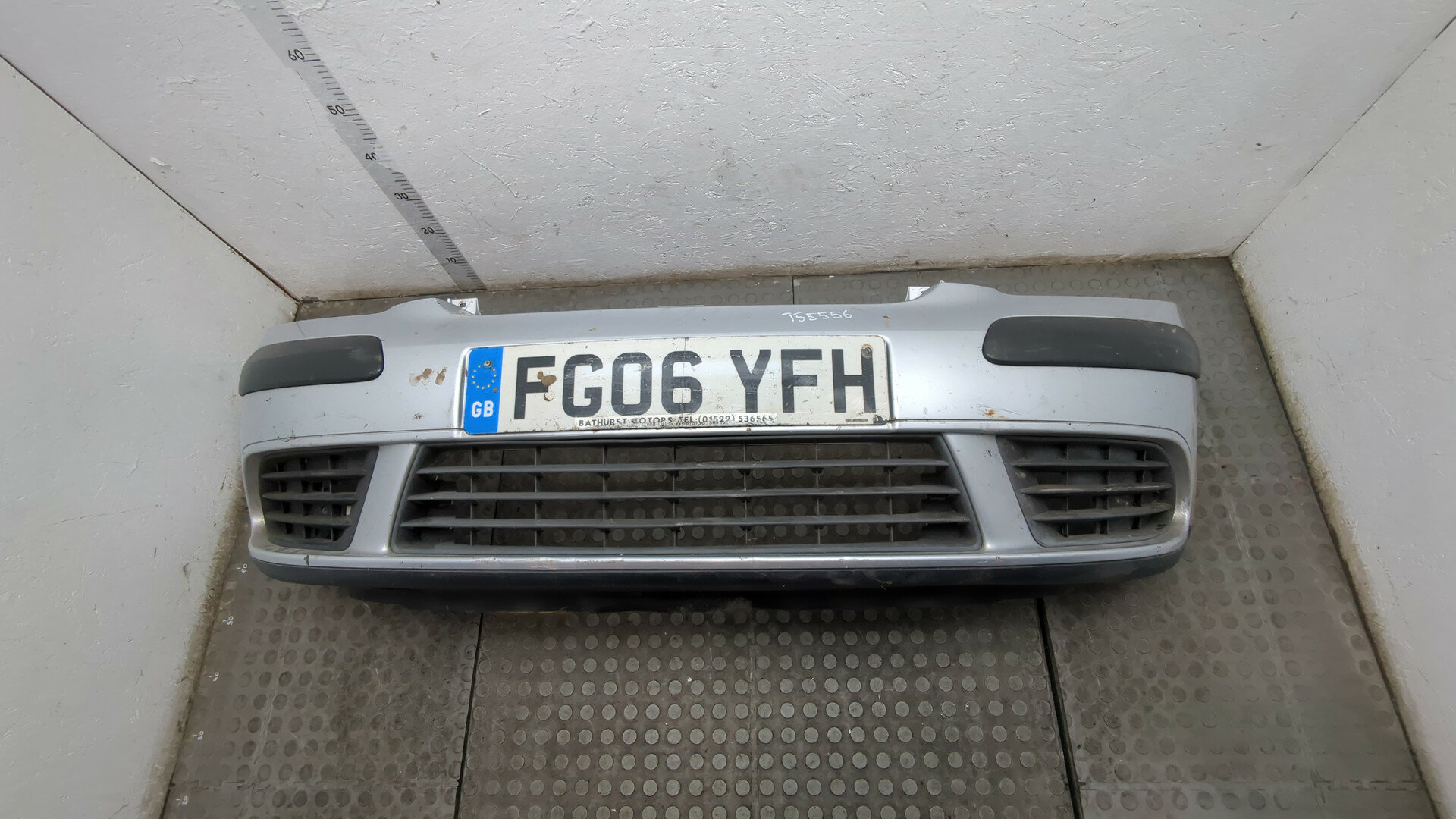 Бампер передний Volkswagen Golf Plus Б/У