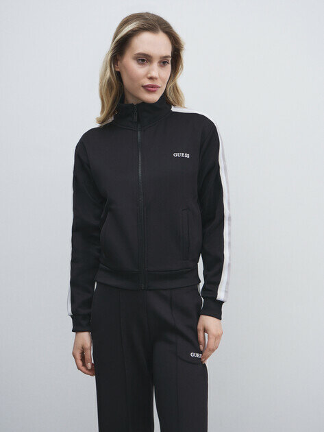 Толстовка спортивная