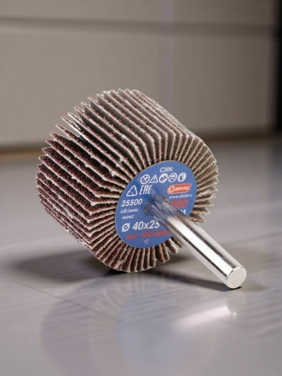 Круг лепестковый абразивный радиальный d 40 х 25 мм, хвостовик d 6 мм, P 80 "диолд" ,