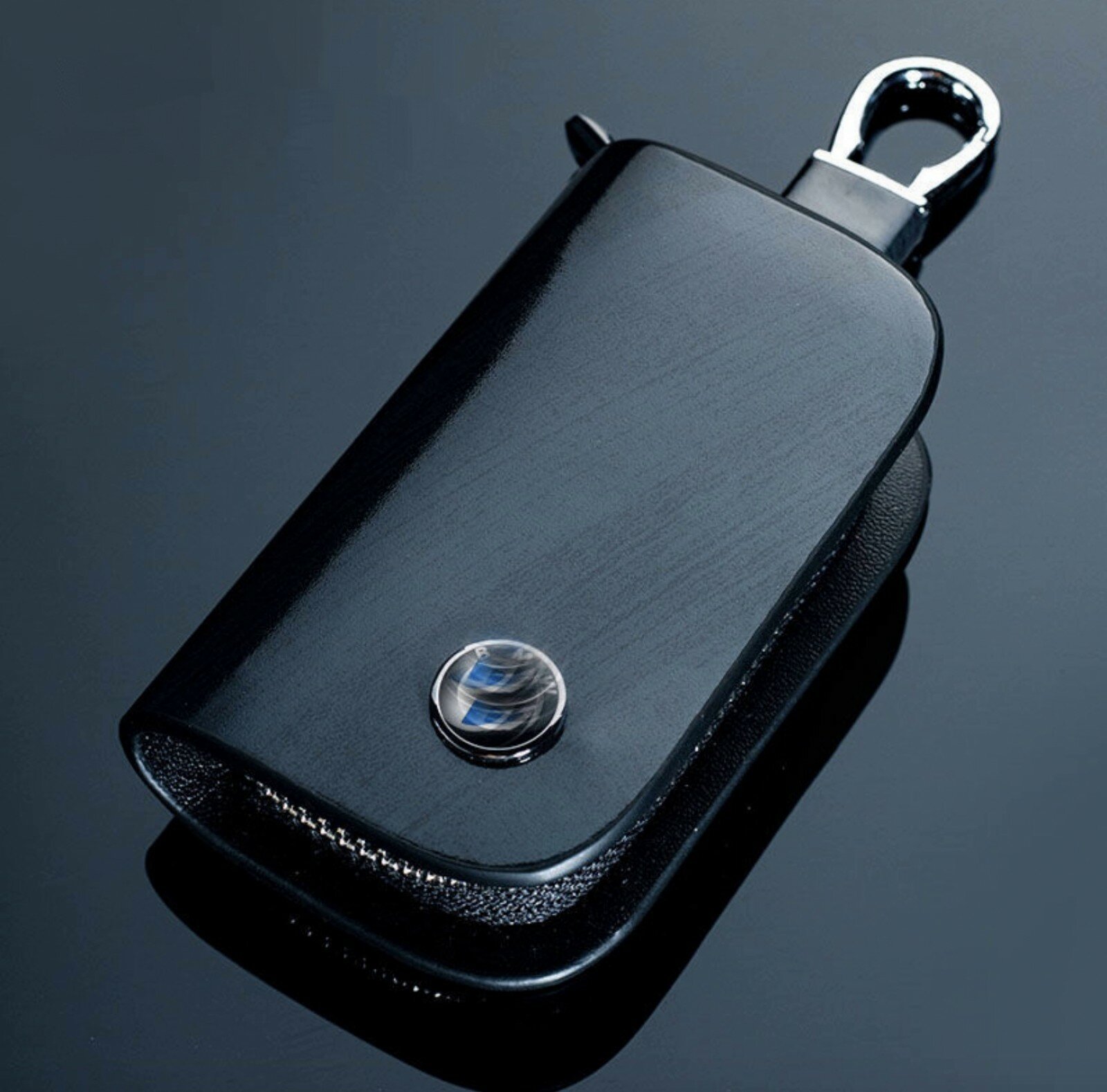 Кожаный чехол брелок MyPads для ключа BMW с цепочкой, темно серо-синий