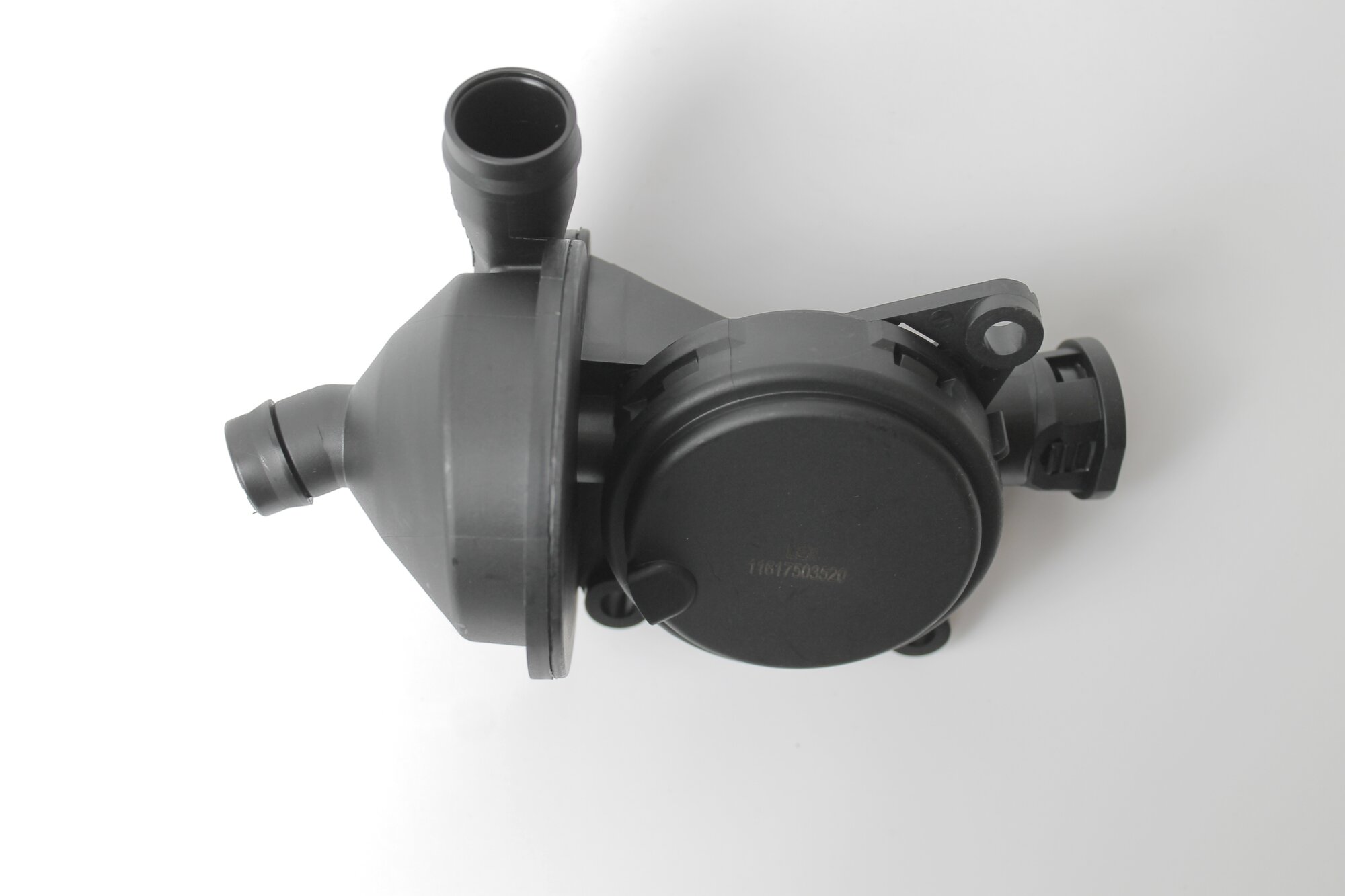 Маслоотделитель BMW 3 E46, X3 E83, 1 E87