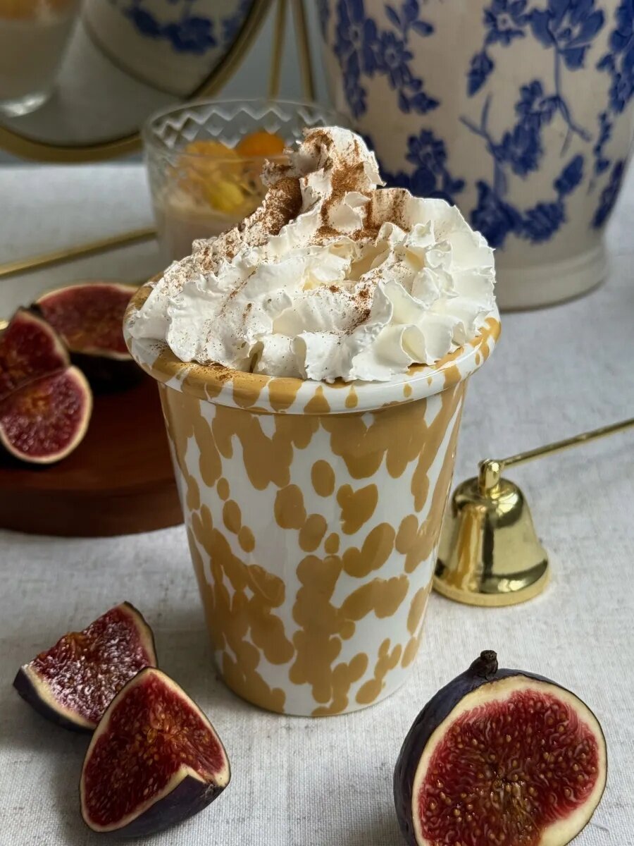 Кружка "Pinterest" "Тепло в руках", керамическая, белая, желтая, 270мл