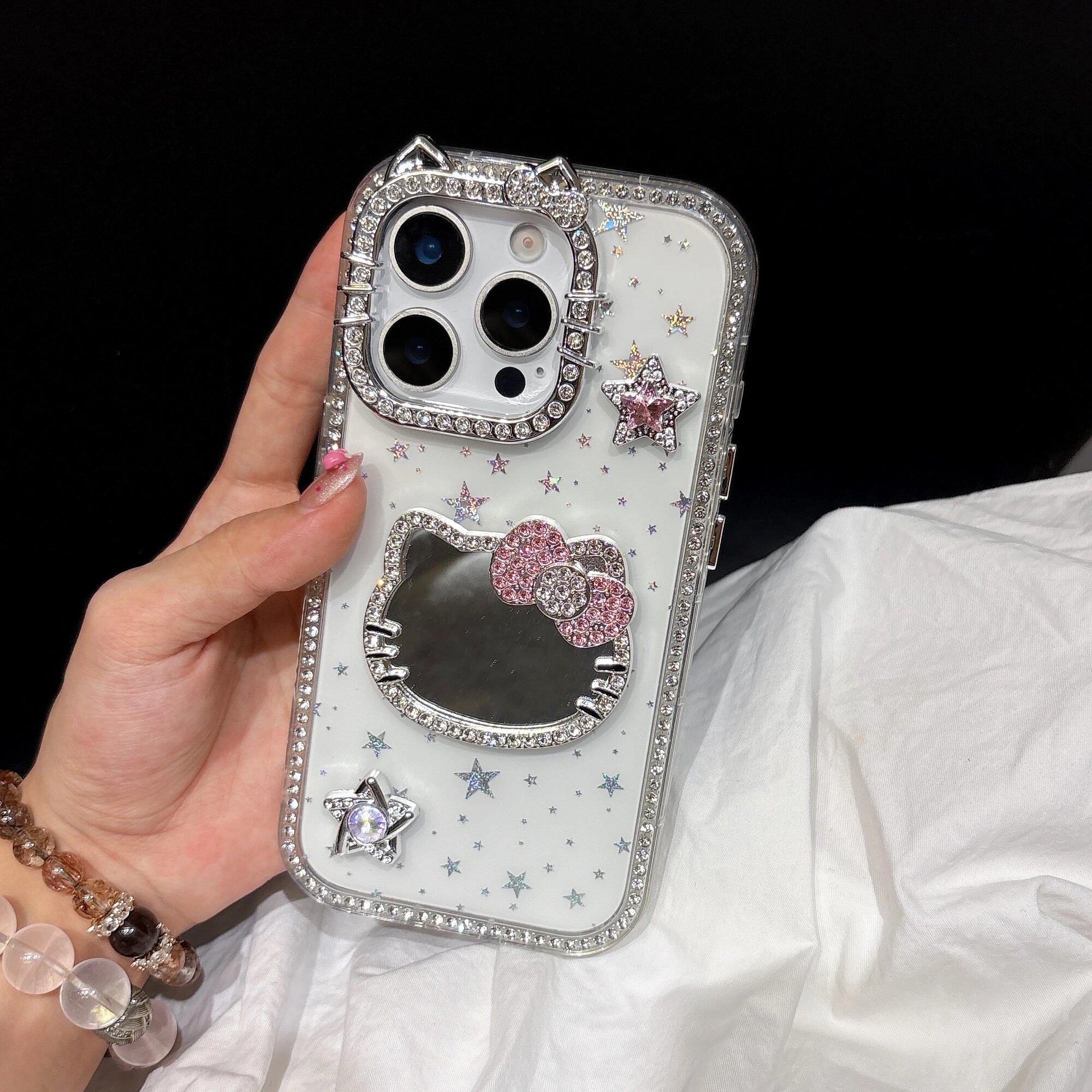 MINISO Чехол для телефона с зеркальцем и сверкающими звездами, совместимый с iPhone 17/16/15/14/13 Pro Max, противоударный жесткий чехол, милый 3D-дизайн Sanrio и Hello Kitty, Материал: Для iPhone 13 Pro