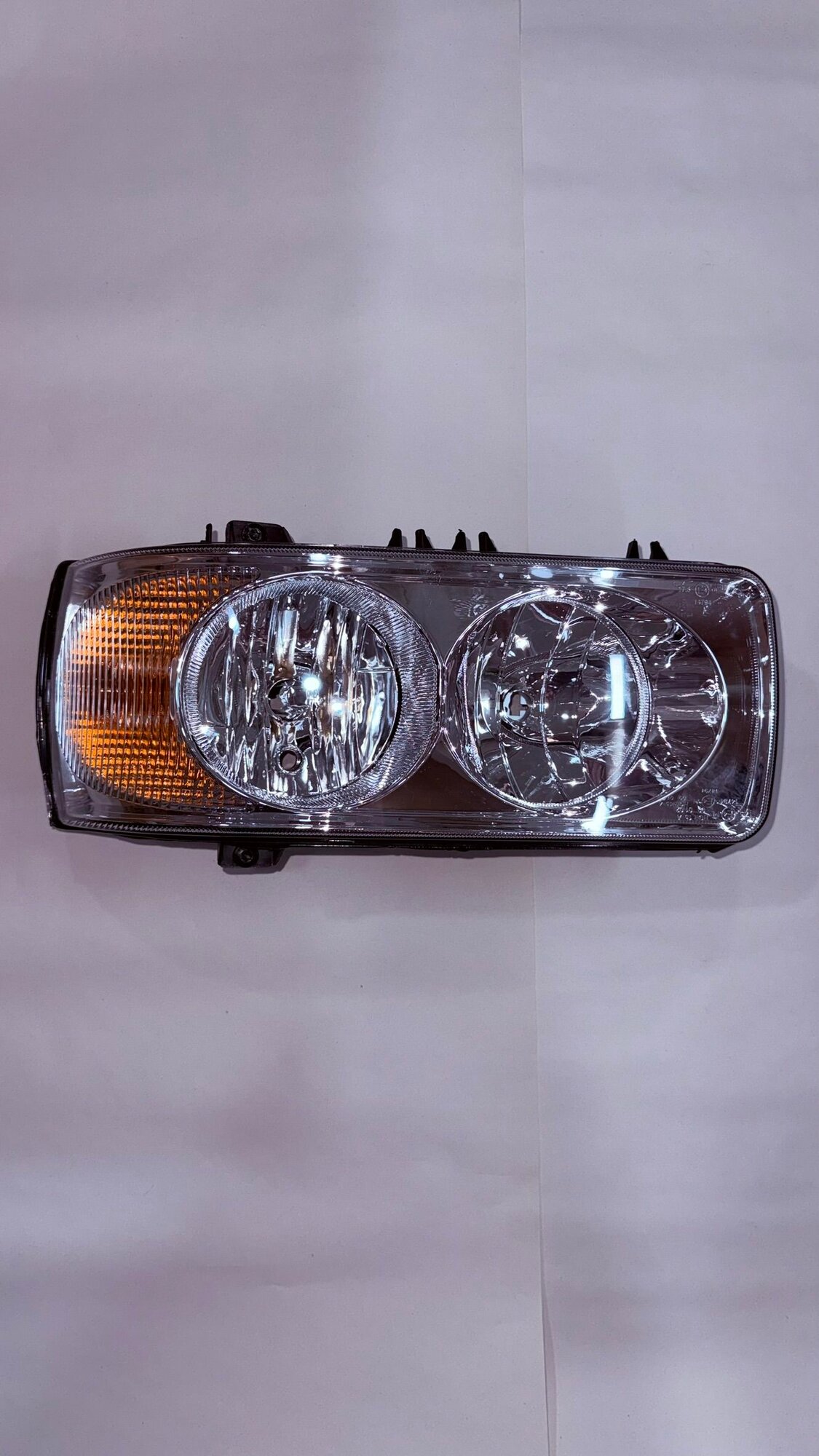 Фара правая с указателем поворота DAF LF45/55, CF65/75/85,95X