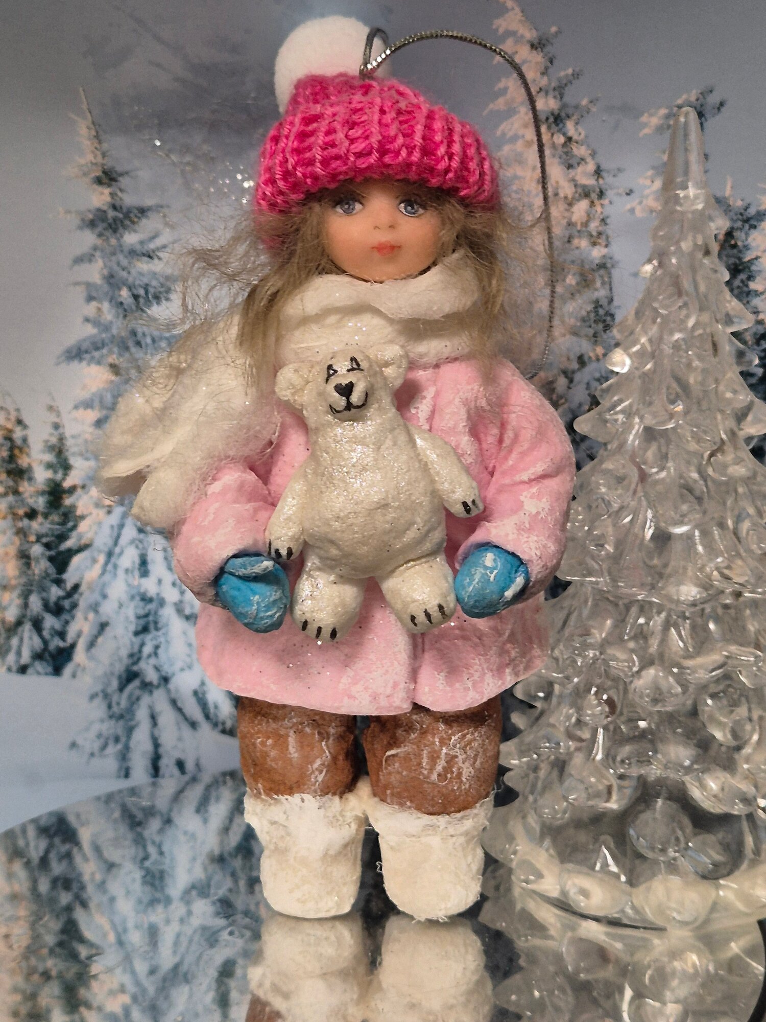 Ёлочная игрушка Affavatta, "Девочка с мишкой", 12см, ручная роспись