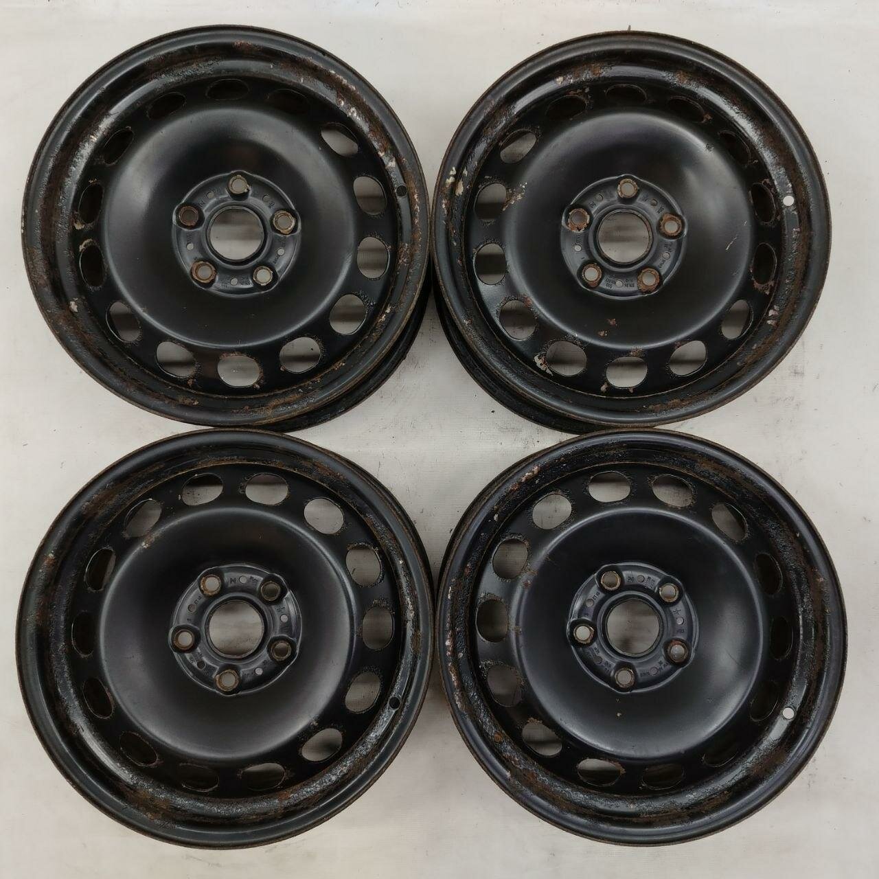 Колесные диски Штампованные 16x6.5 PCD 5x112 D57.1 ET46 (Реплика)