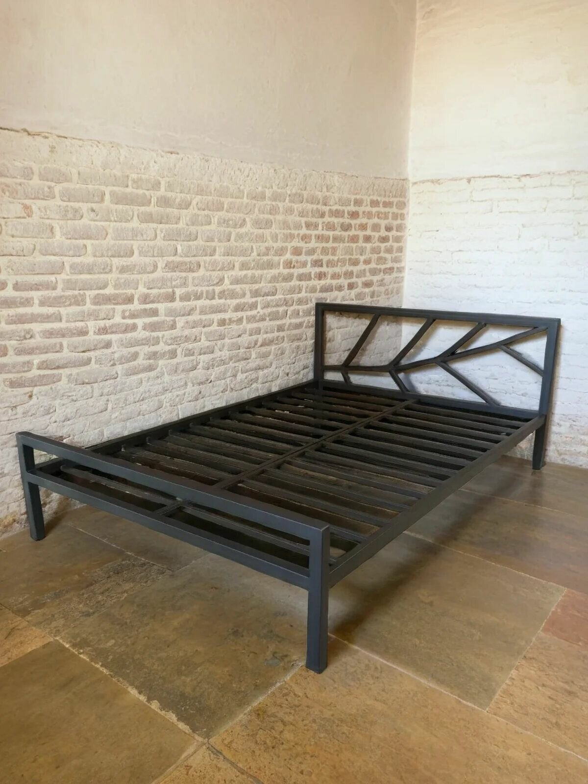 Кровать LOFT Mebel "Вивьен", двуспальная, кованый каркас, металлическая, усиленная, 120x190 — фото 1