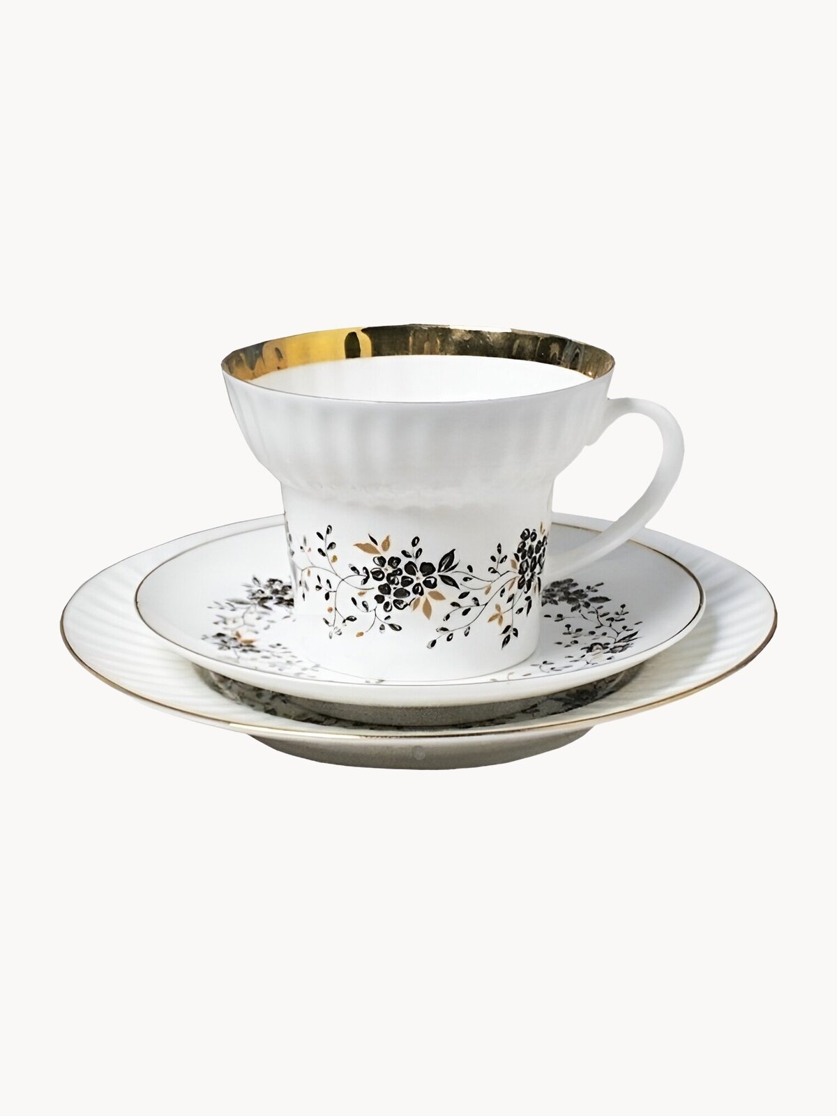 Набор чайный костяной из трех предметов Императорский фарфоровый завод ИФЗ ф. Волна "Тонкие веточки" 155 мл.