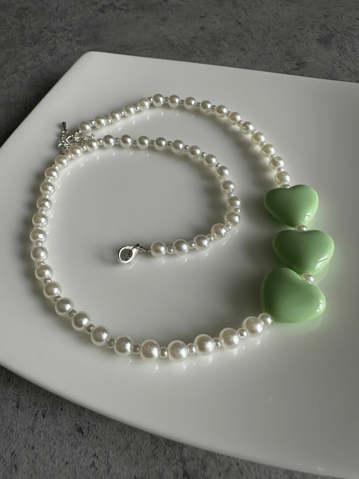 Колье, бисер