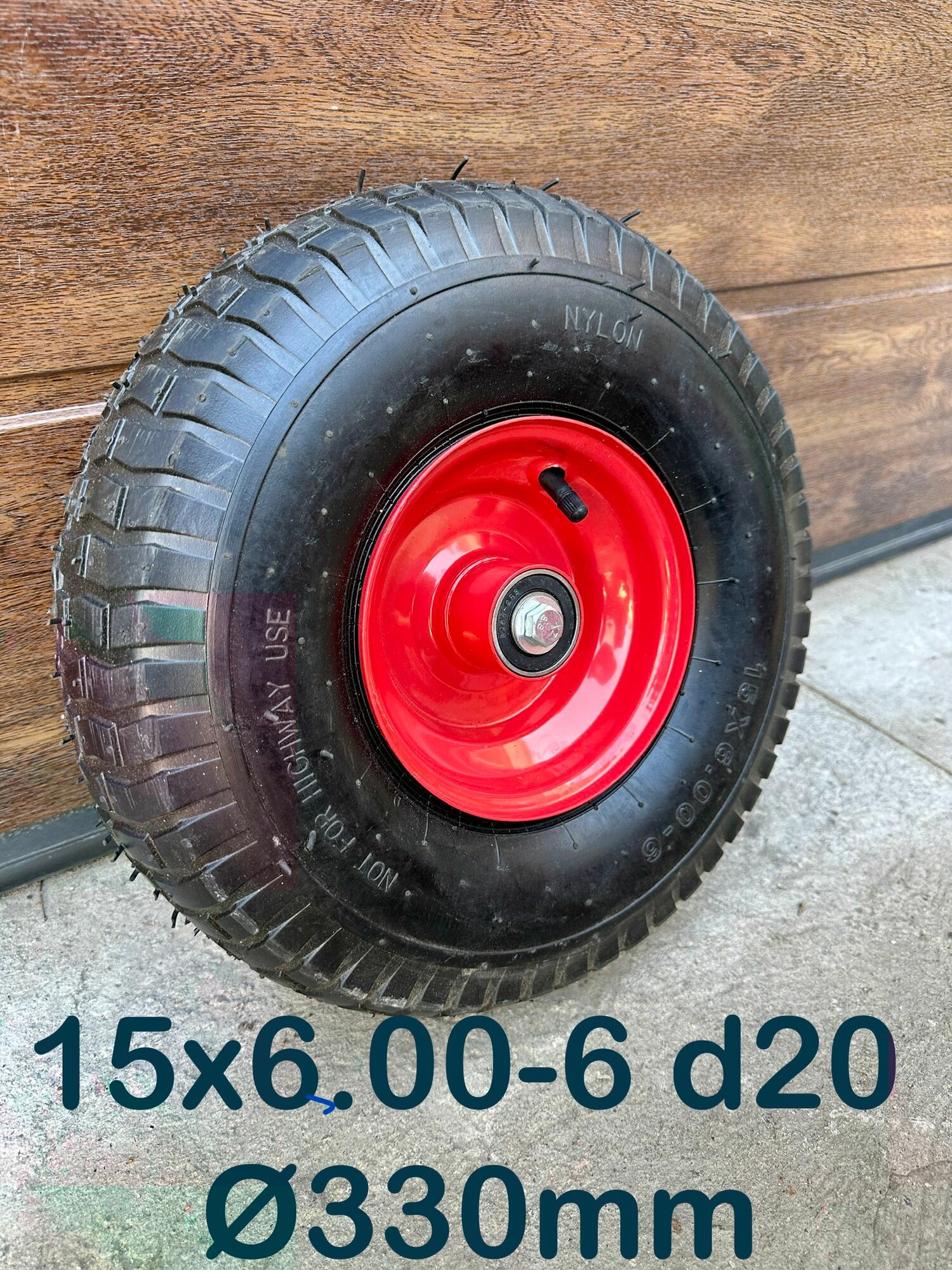 Колесо для тачки/тележки усиленное широкое Скорпион 15х6.00-6 симметричное, подш. 20мм, диаметр 350мм, ширина 130мм + установочный комплект (для 1 и 2х кол. тачки)