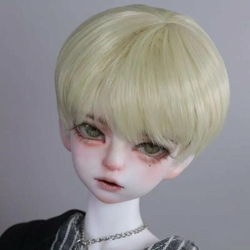 Парик для кукол BJD, короткие волосы для мальчиков, светлый блондин, для кукол BJD размер 1/6, размер головы 15,5-17 см, с силиконовой шапочкой!