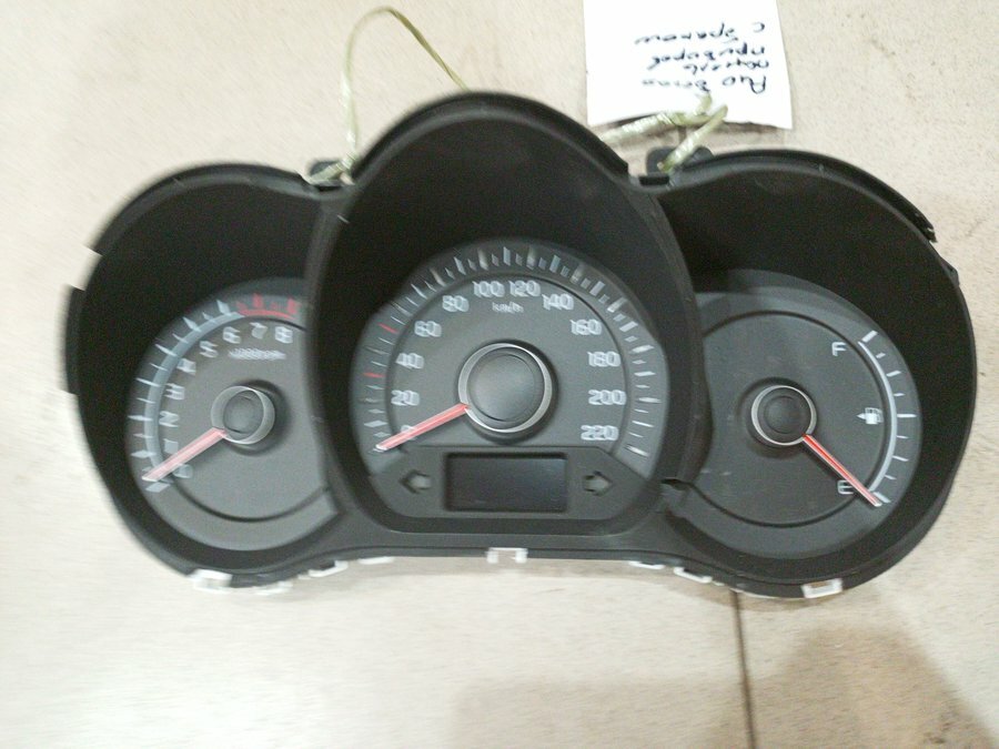 Панель приборов от Kia Rio 2011-2016