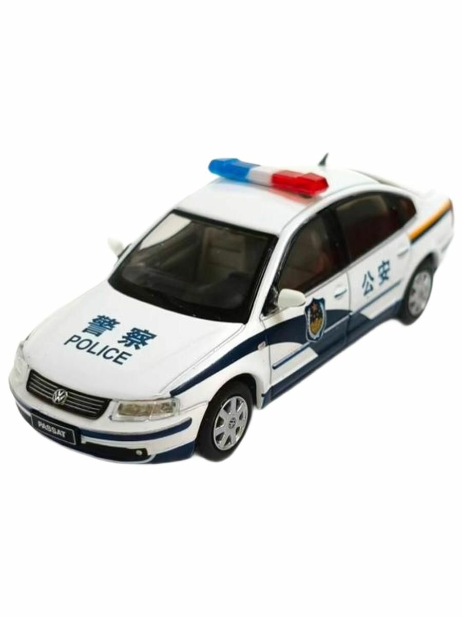 Машинка металлическая модель Smallcar 1:64 V-w Passat White