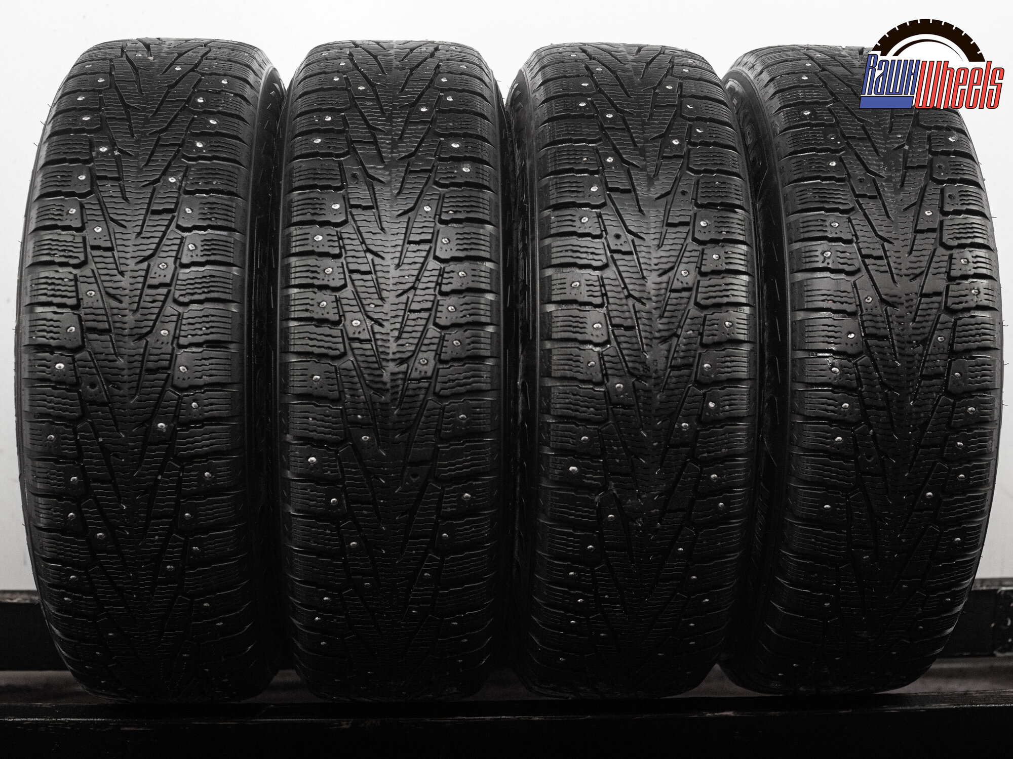 Nokian Hakkapeliitta 7 SUV 215/70 R16 100T XL