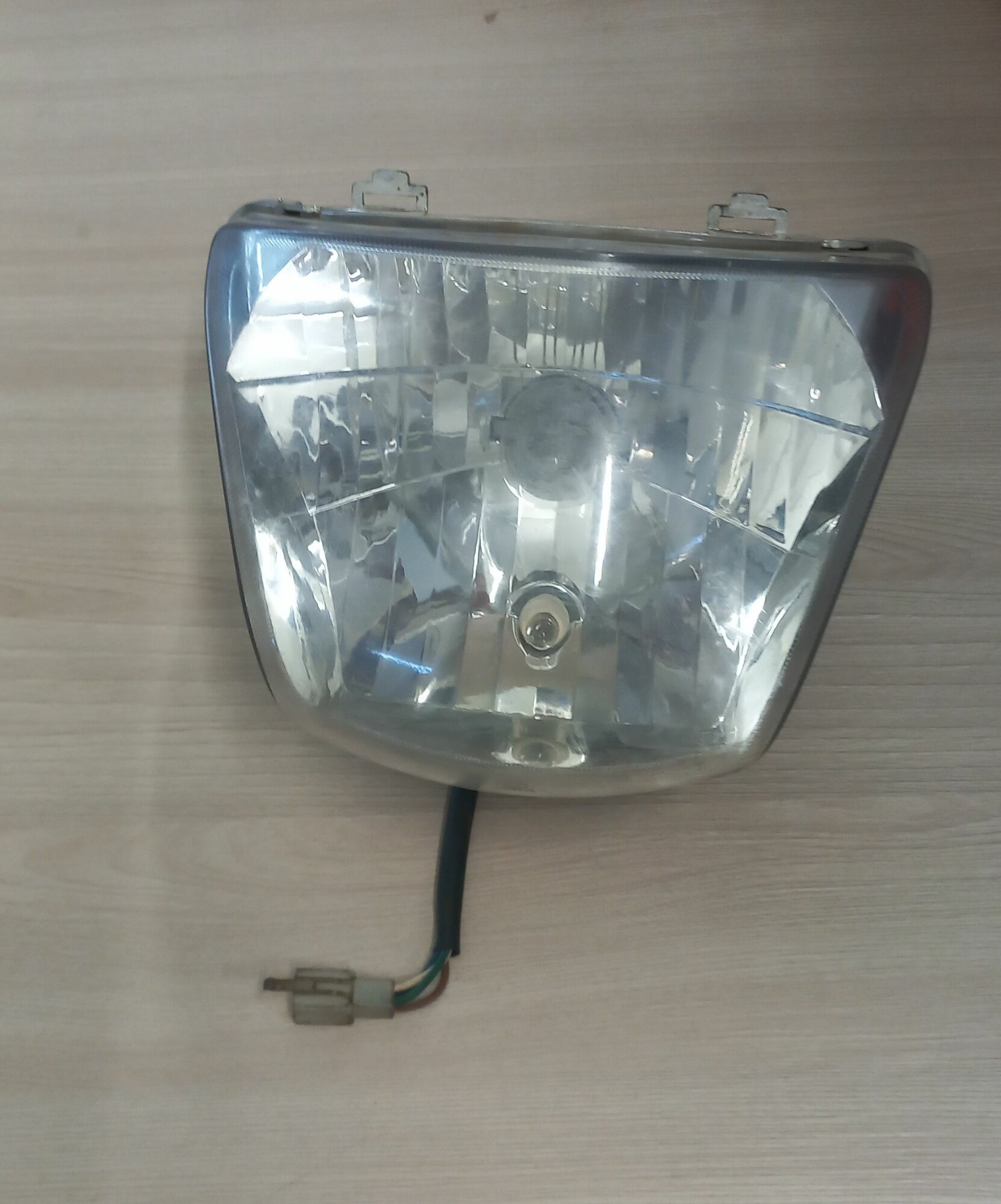 Фара передняя мопед Sigma