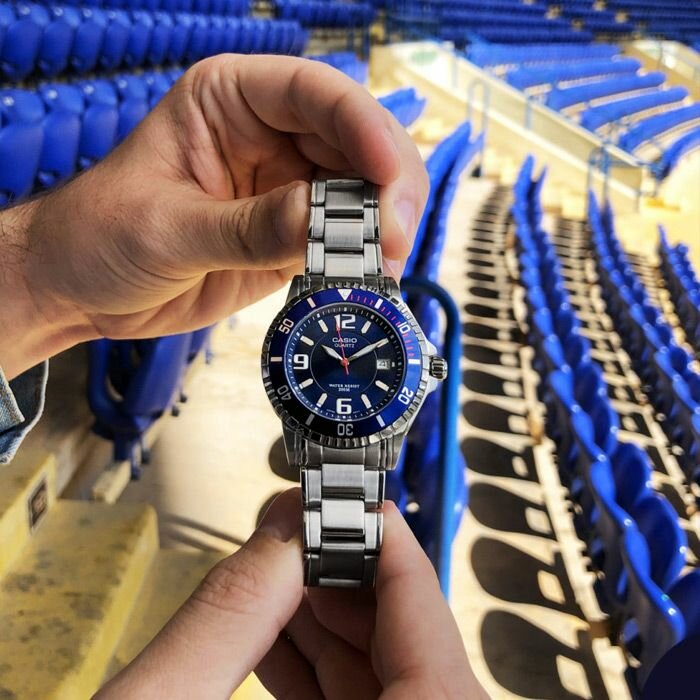 Наручные часы CASIO, серебряный, синий — фото 1