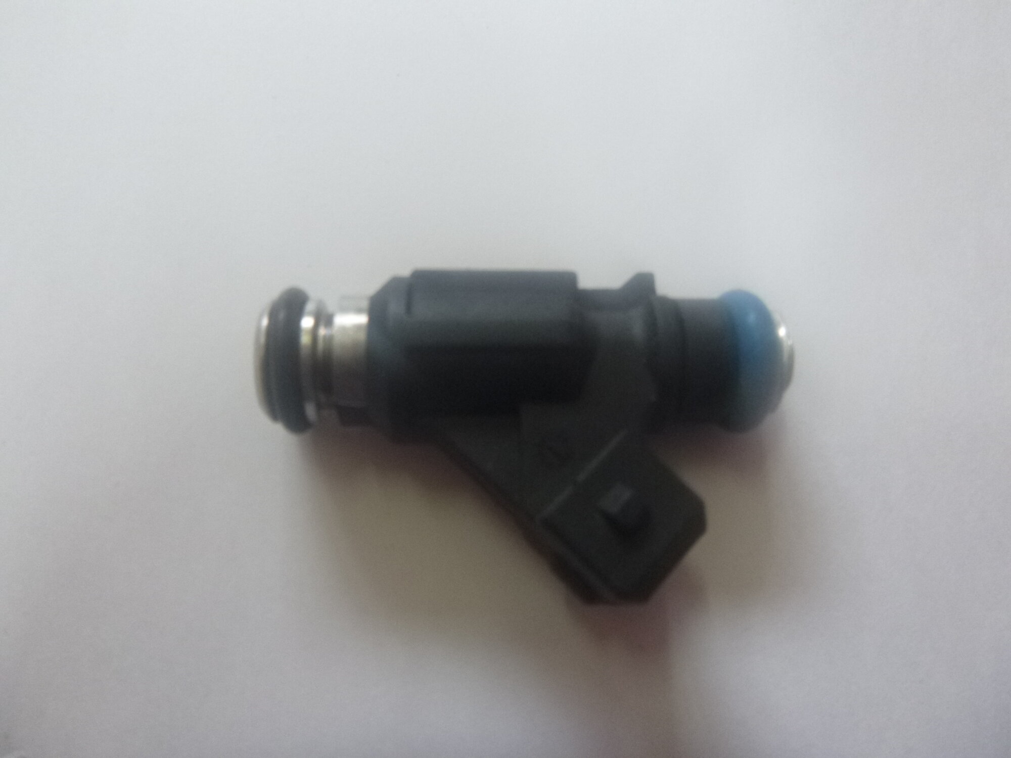 Форсунка топливная Tiggo 2,4 (SMW299932)